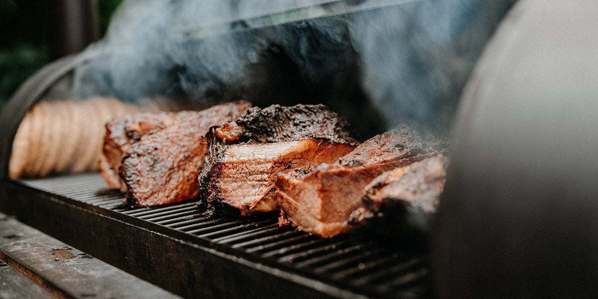 The Science of Smoke: How Wood Influences Flavor in Cooking ...
